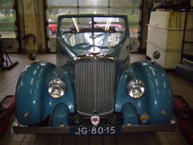 TA 14 Gallery 1 | Alvis Fourteen